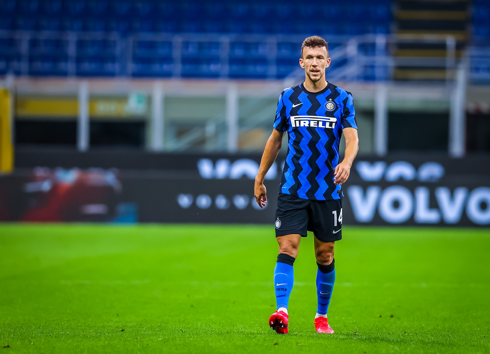 Perisic, ecco la maglia celebrativa per le 200 presenze con l'Inter