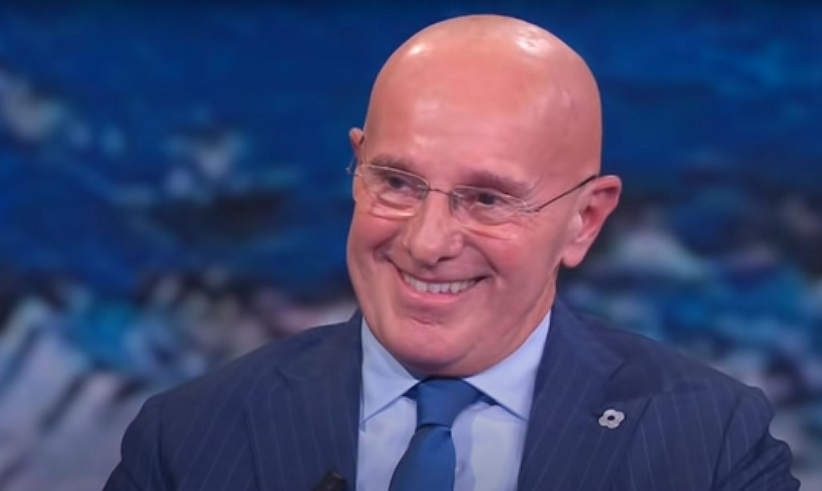 Toh, Sacchi critica il Milan: "Non è un collettivo. E Leao un problema"