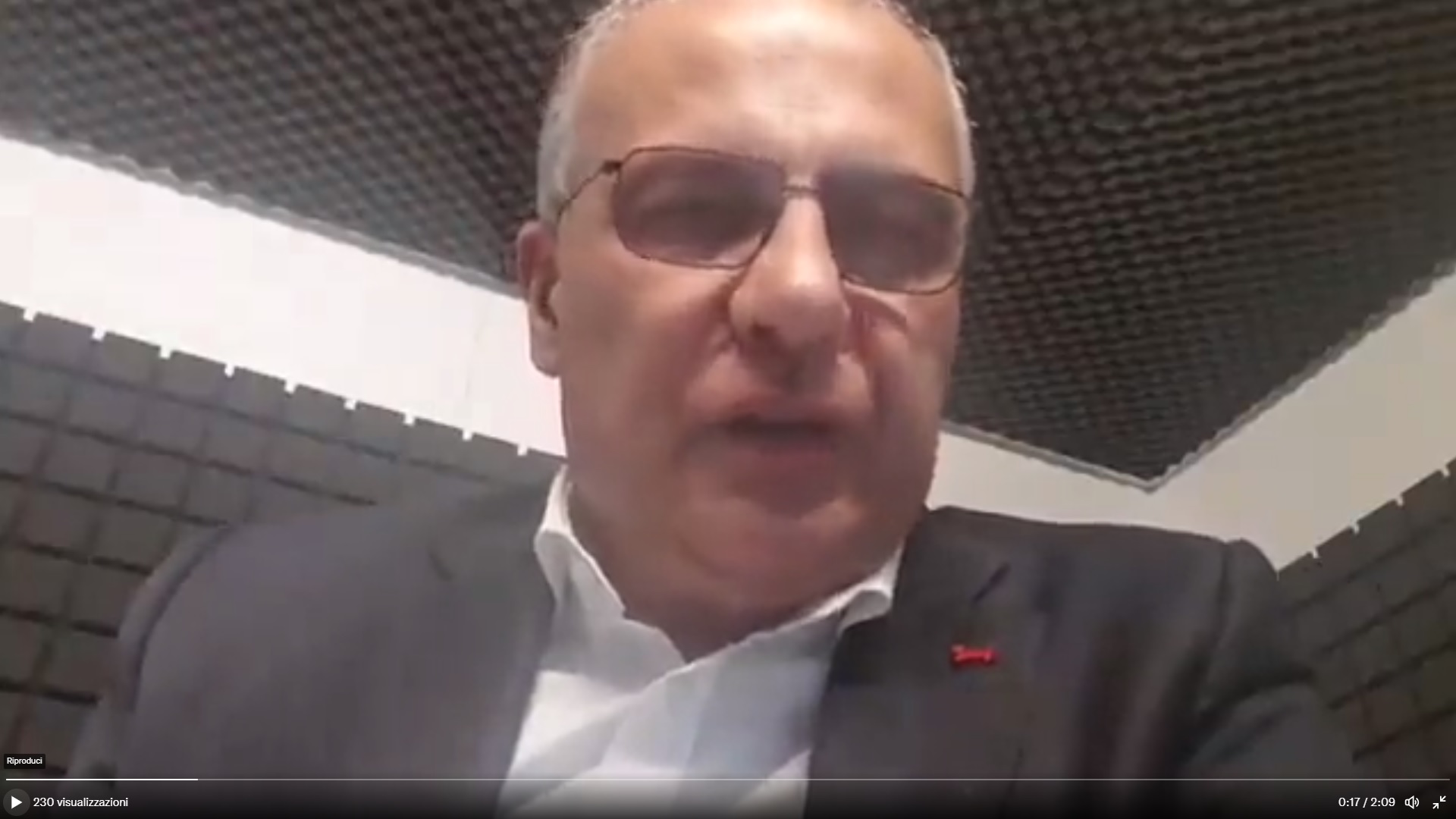 Supercoppa all'Inter, sui social i tifosi sfottono il rossonero Mauro ...